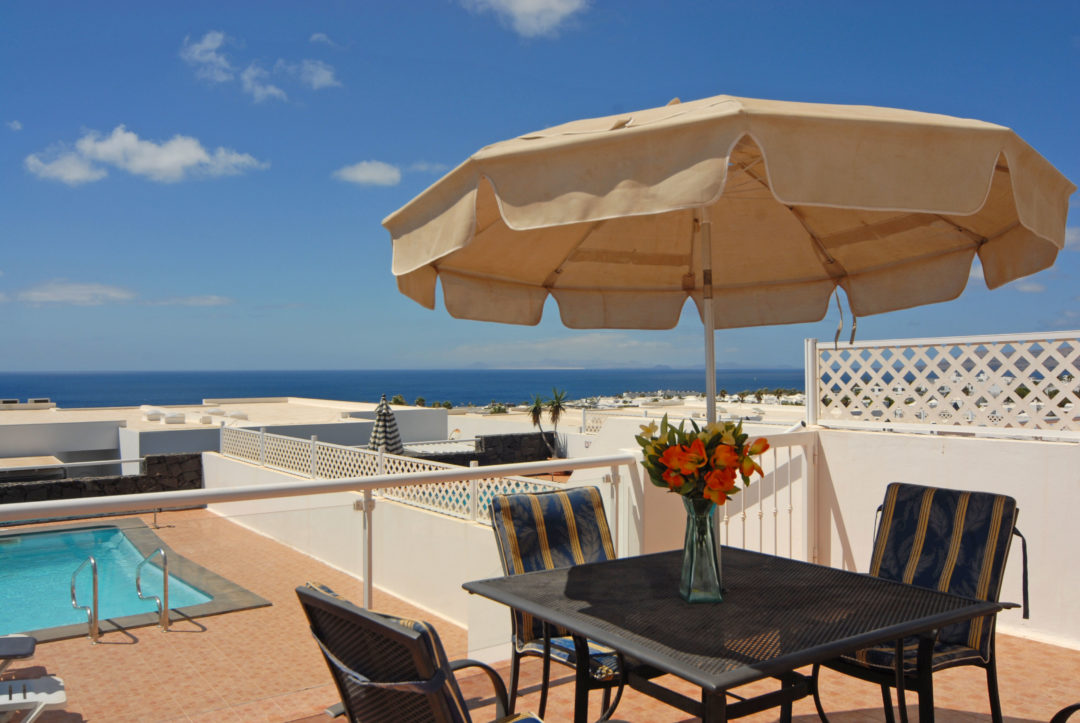 Lanzarote Villas with gated Pools for famillies with young children